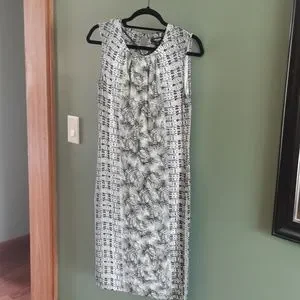 Olsen Europe | Dresses | Olsen Europe Tropical Print Shift Sleeveless ...